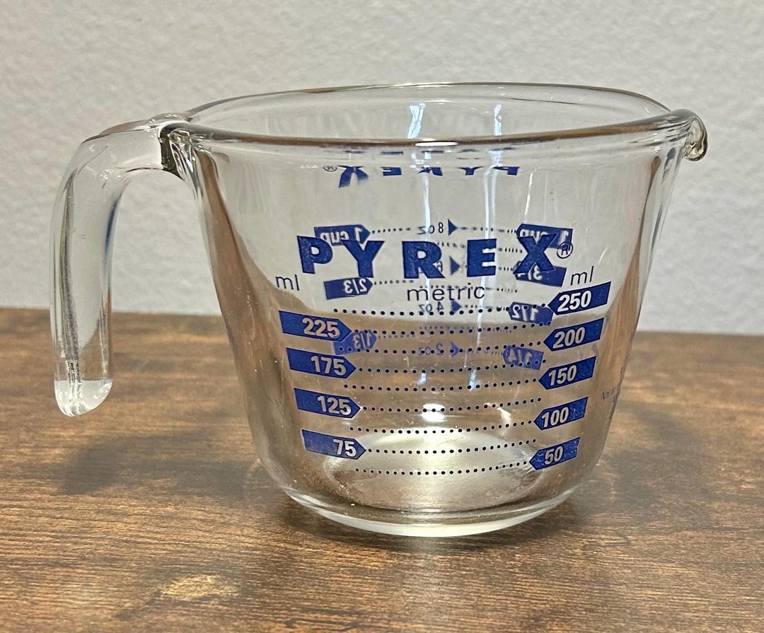 Vintage Pyrex 1 Cup Measuring Cup Glass Blue 250ml Made in USA. - Etsy