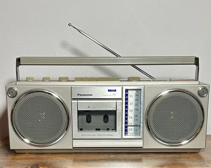 Vintage Panasonic RX-4930 80s Boombox Cassette Player AM/FM Radio ...