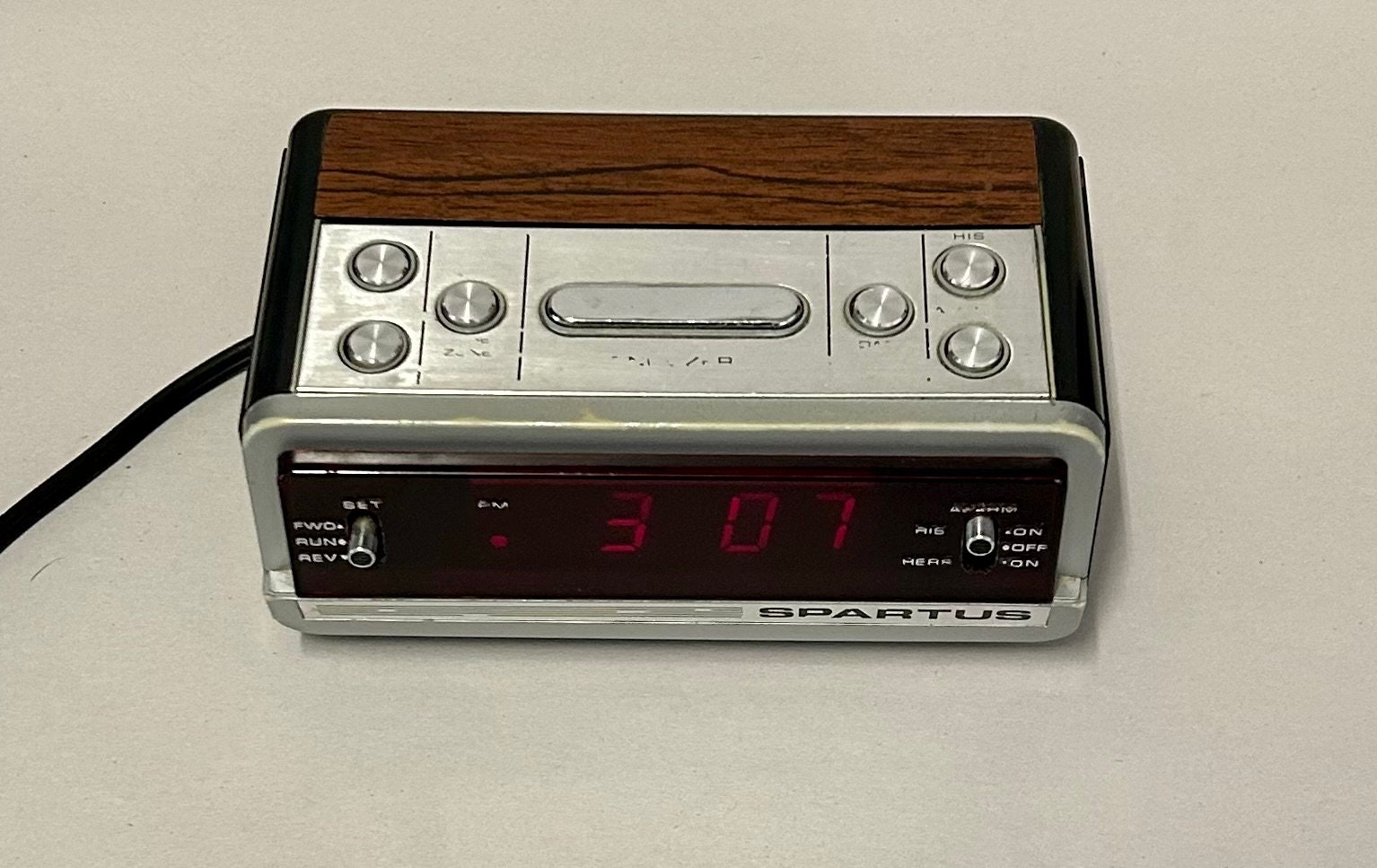 Spartus Electronic Digital Alarm Clock Hi Tech Model 21-3014-190 ...