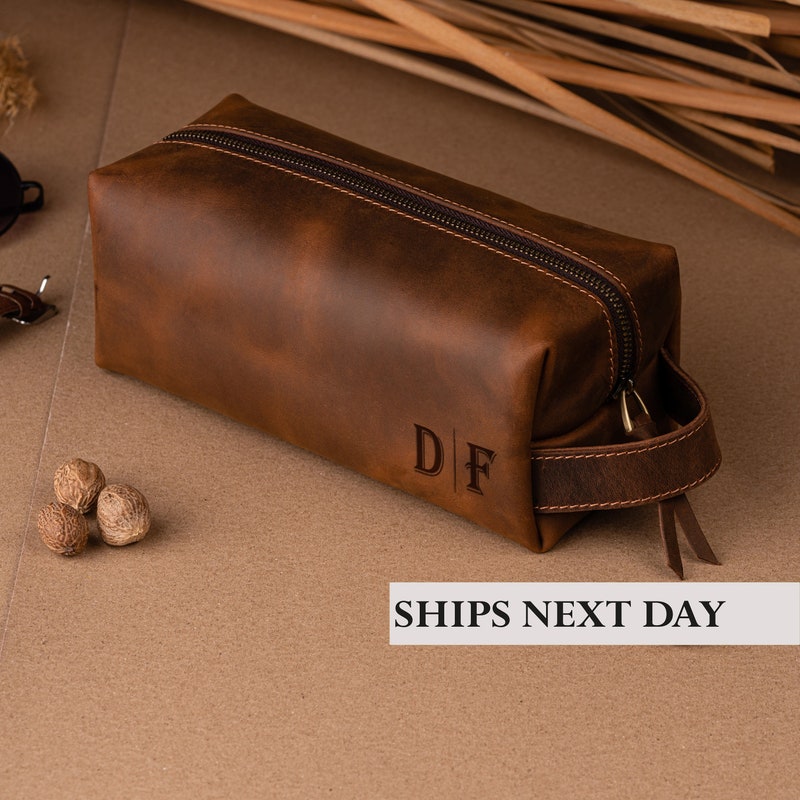 Personalized Dopp Kit - Etsy