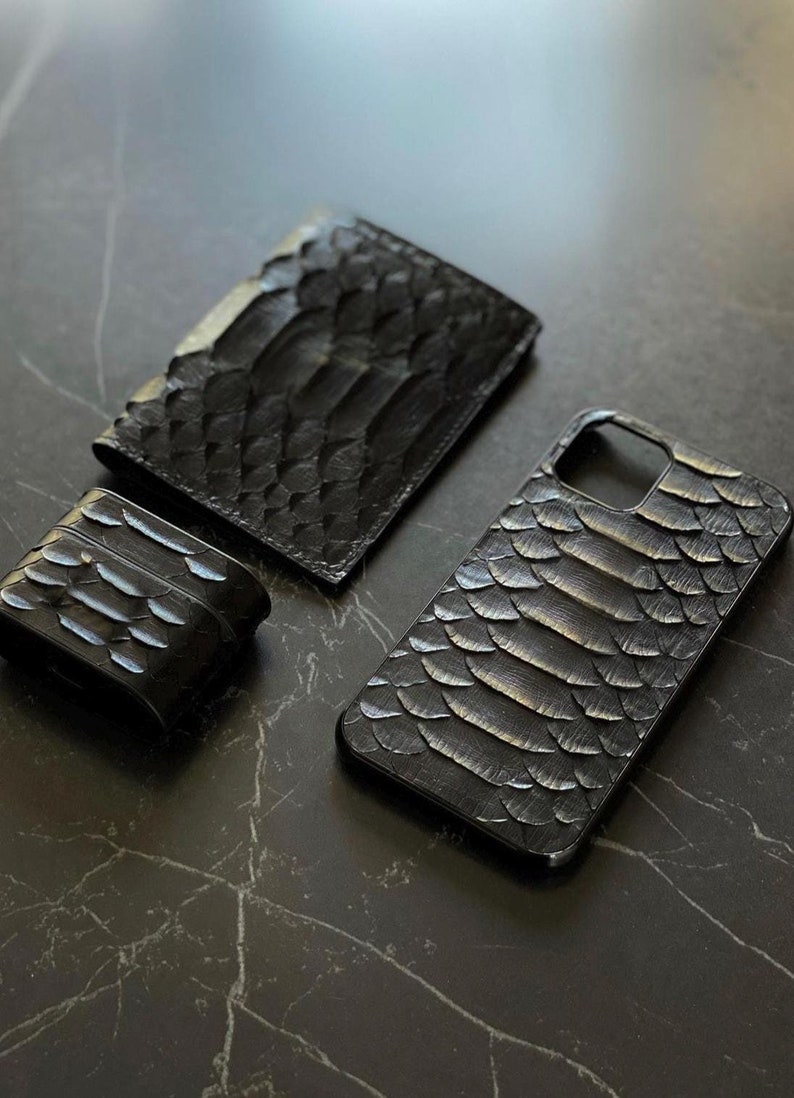 Real Python Leather iPhone 16 15 14 Case , Customized iPhone 16 Pro ...