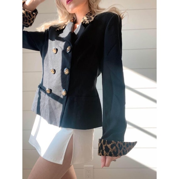 1990s "The Nanny" Inspired Notched Cuff Leopard Print… - Gem