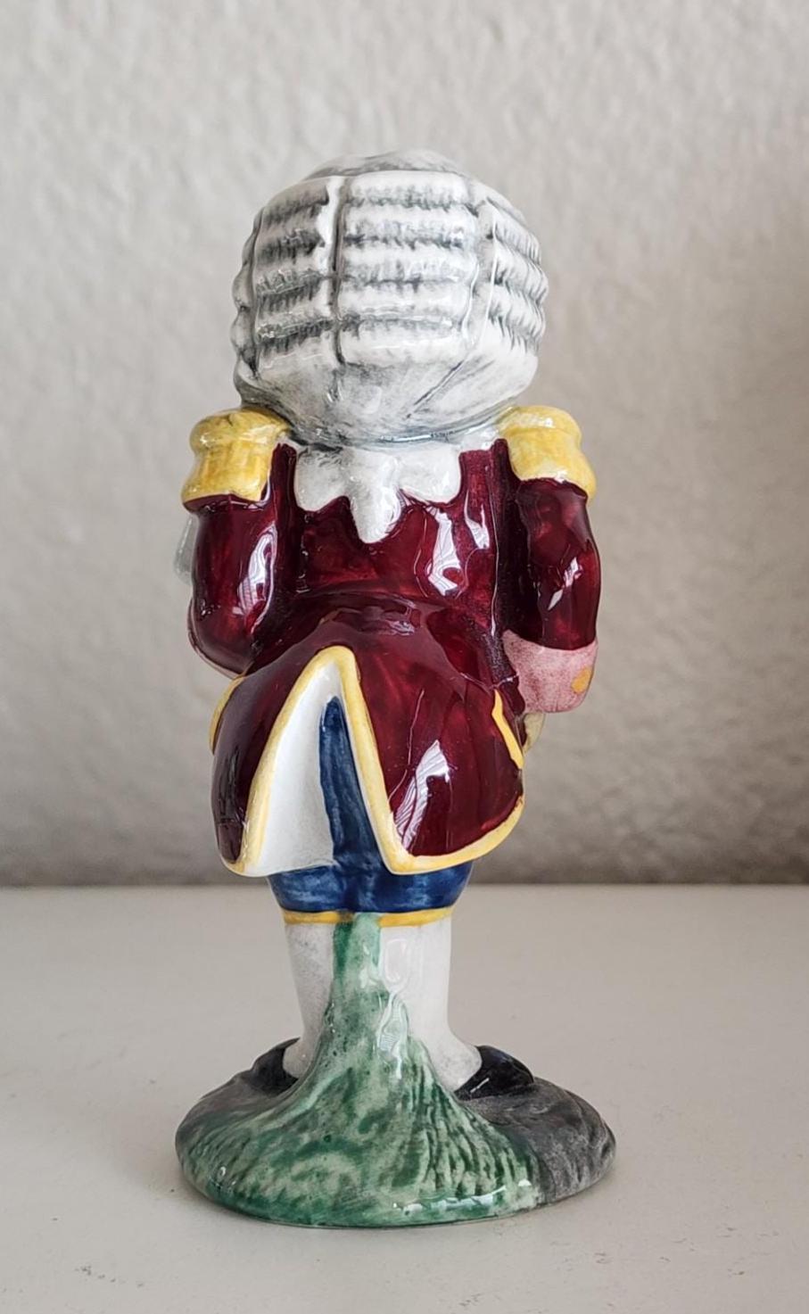Beswick FROG FOOTMAN Figurine Alice in Wonderland No 2547 Royal Doulton ...
