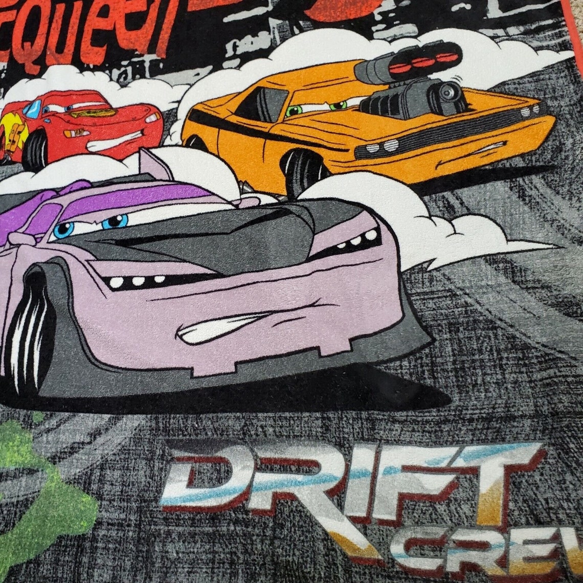 Walt Disney Cars 2 Lightning Mcqueen Drift Crew 360 Twin Size - Etsy Canada
