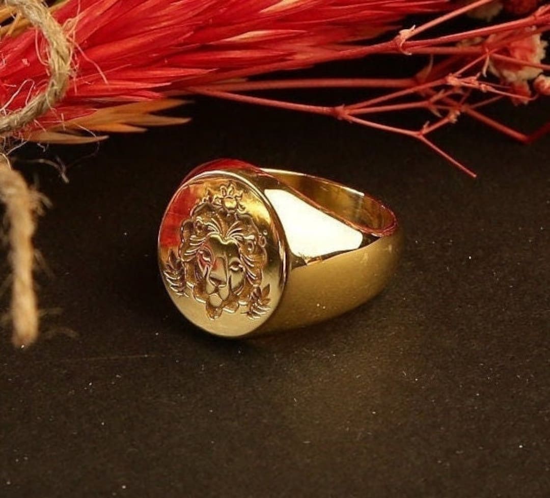 Zodiac Signet Gold Astrology and Horoscope Ring in Sterling Silver ...