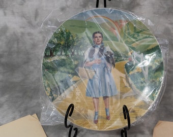 Wizard of Oz Dorothy Plate - Etsy