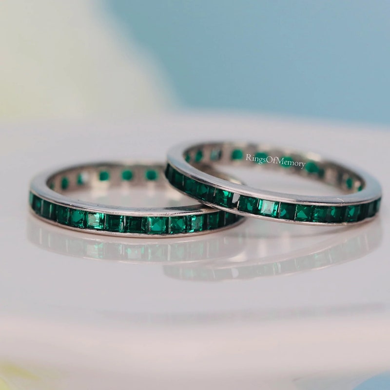 Emerald Pear Eternity - Etsy