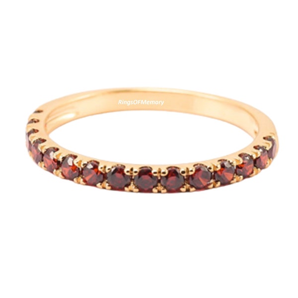 Gold Garnet Ring - Etsy