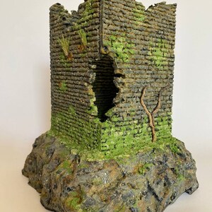 Medieval Castle Diorama - Abandoned Castle Diorama and Model - Etsy