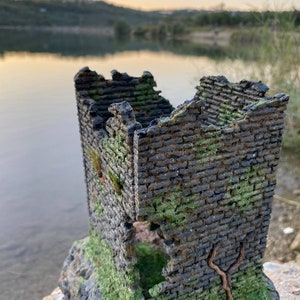 Medieval Castle Diorama - Abandoned Castle Diorama and Model - Etsy