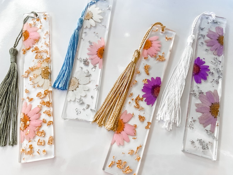 Dried Flower Resin Bookmark Personalized Bookmark Book Lover - Etsy