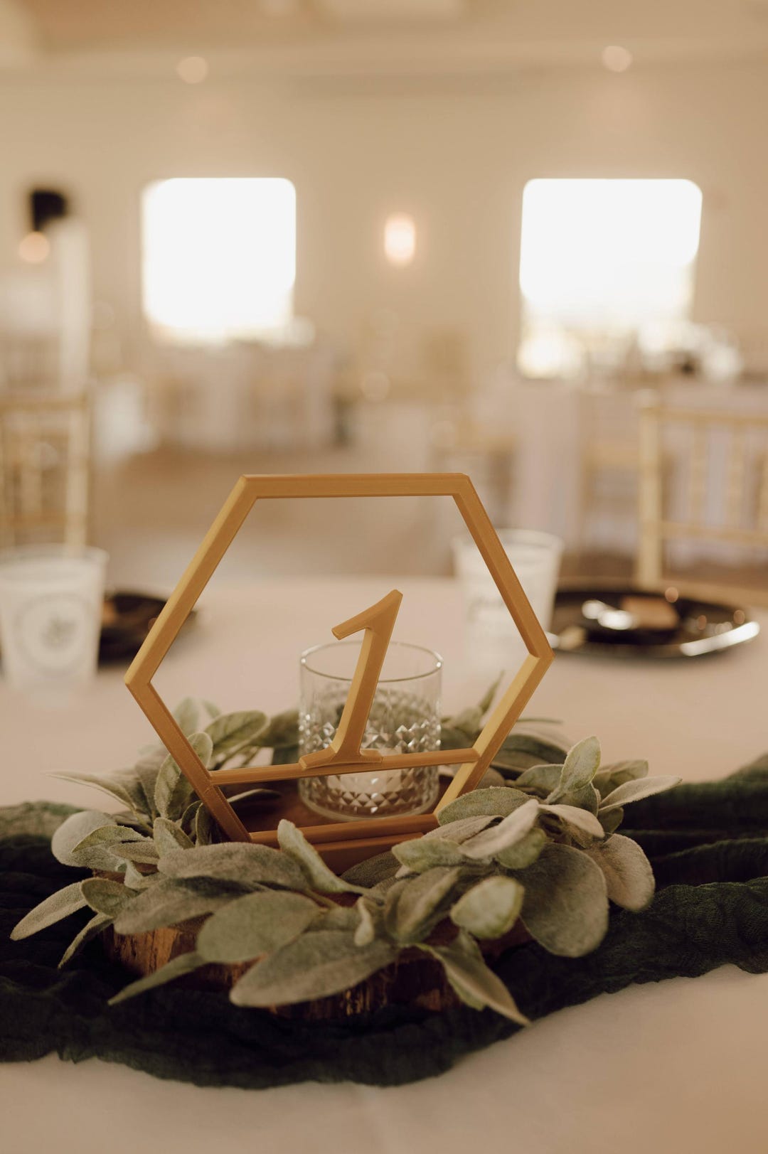 Elegant Hexagon Wedding Table Centerpiece Numbers 1-14 for Chic ...