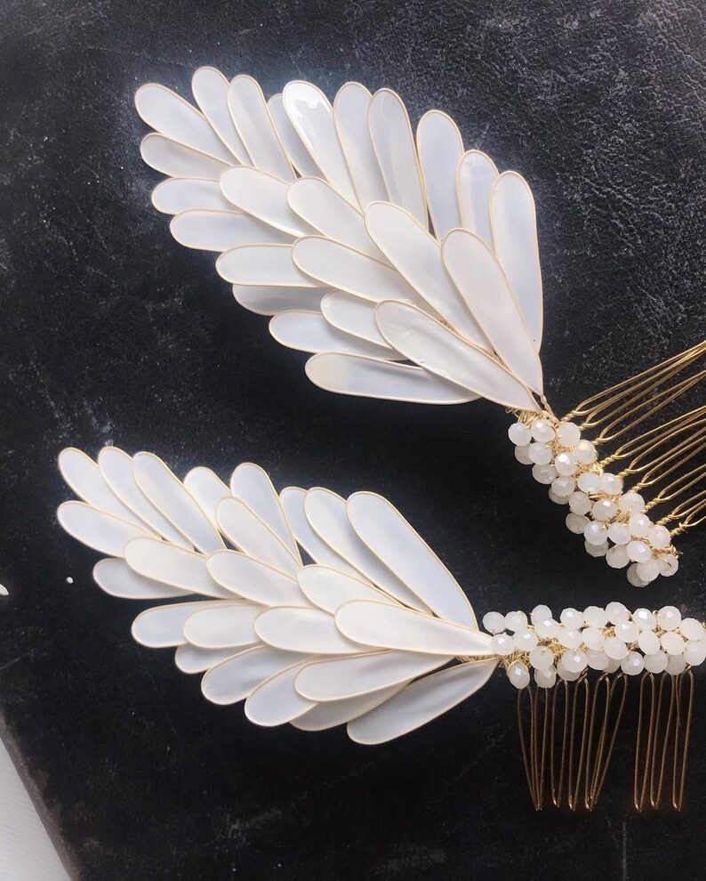 White Bridal Hair Comb, Wedding Hair Piece in White & Golden ...