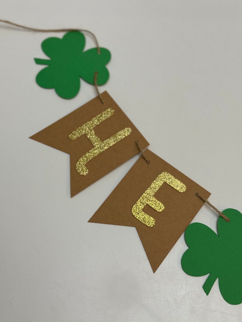 St. Patrick's Gender Reveal Banner: Shamrock or Four Leaf Clover - Etsy