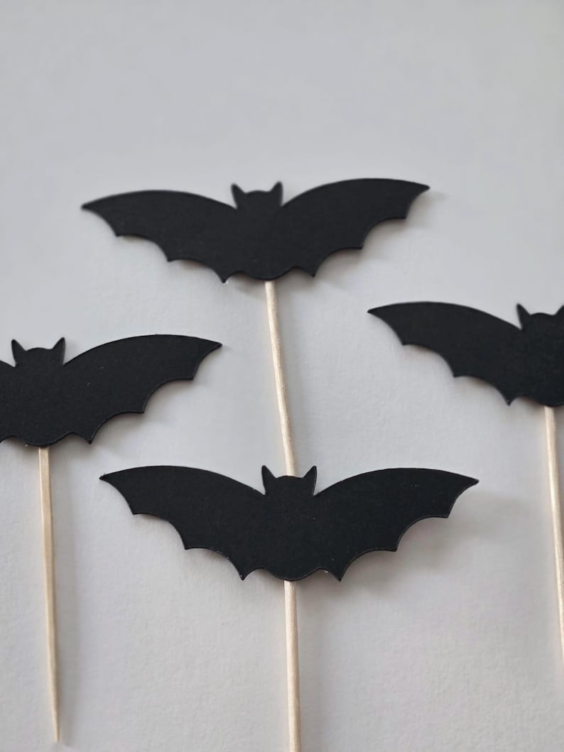 Bat Cupcake Toppers: Halloween Party Decorations (set of 12) - Etsy