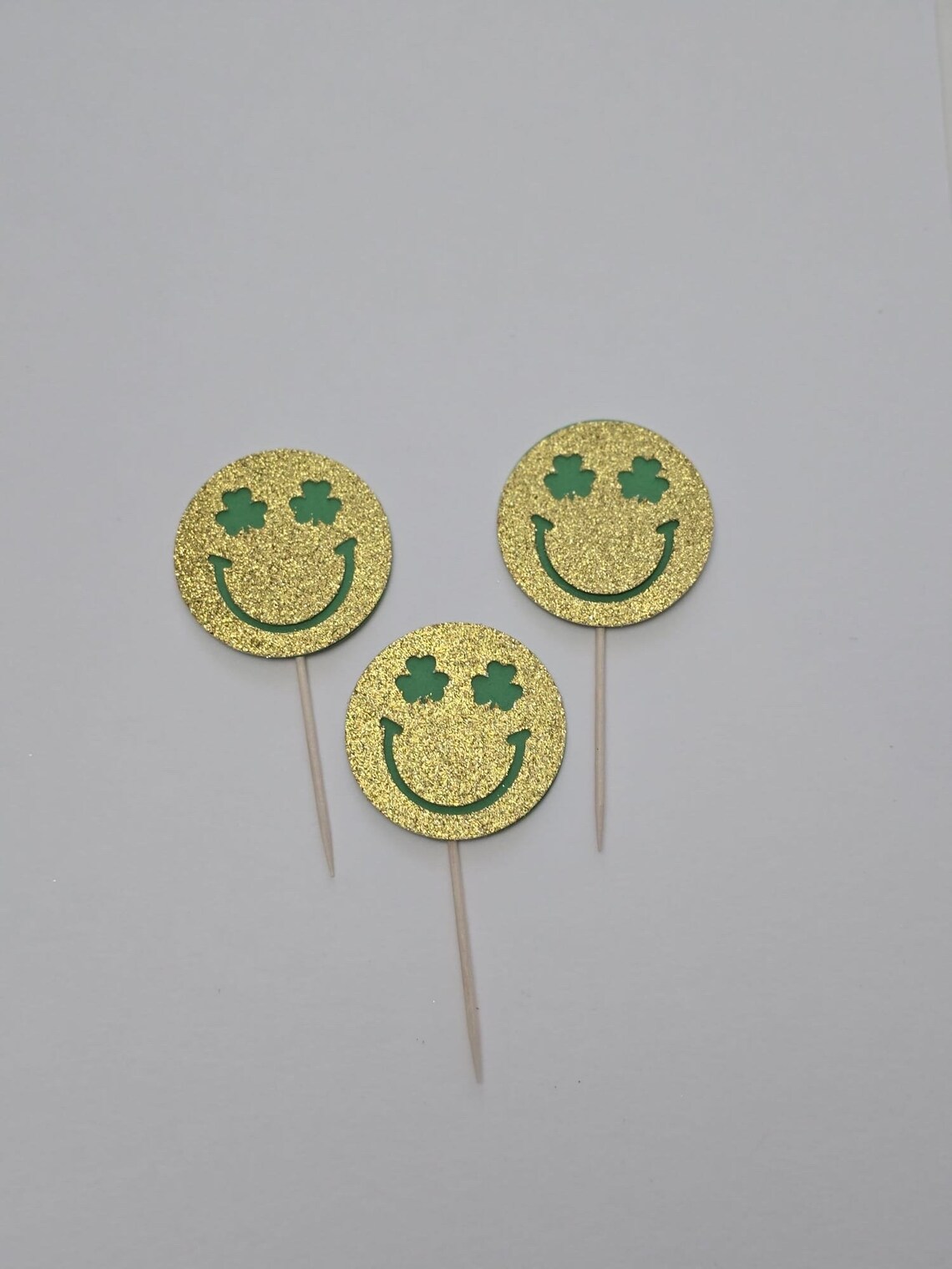 St. Patricks Day Shamrock Cupcake Toppers: Gold Glitter Smile - Set of ...