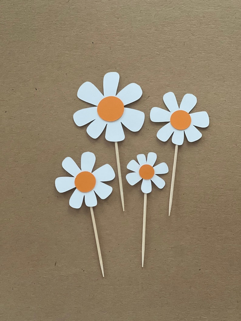 Daisy Cupcake Toppers: Floral Party Decorations (set of 12) - Etsy
