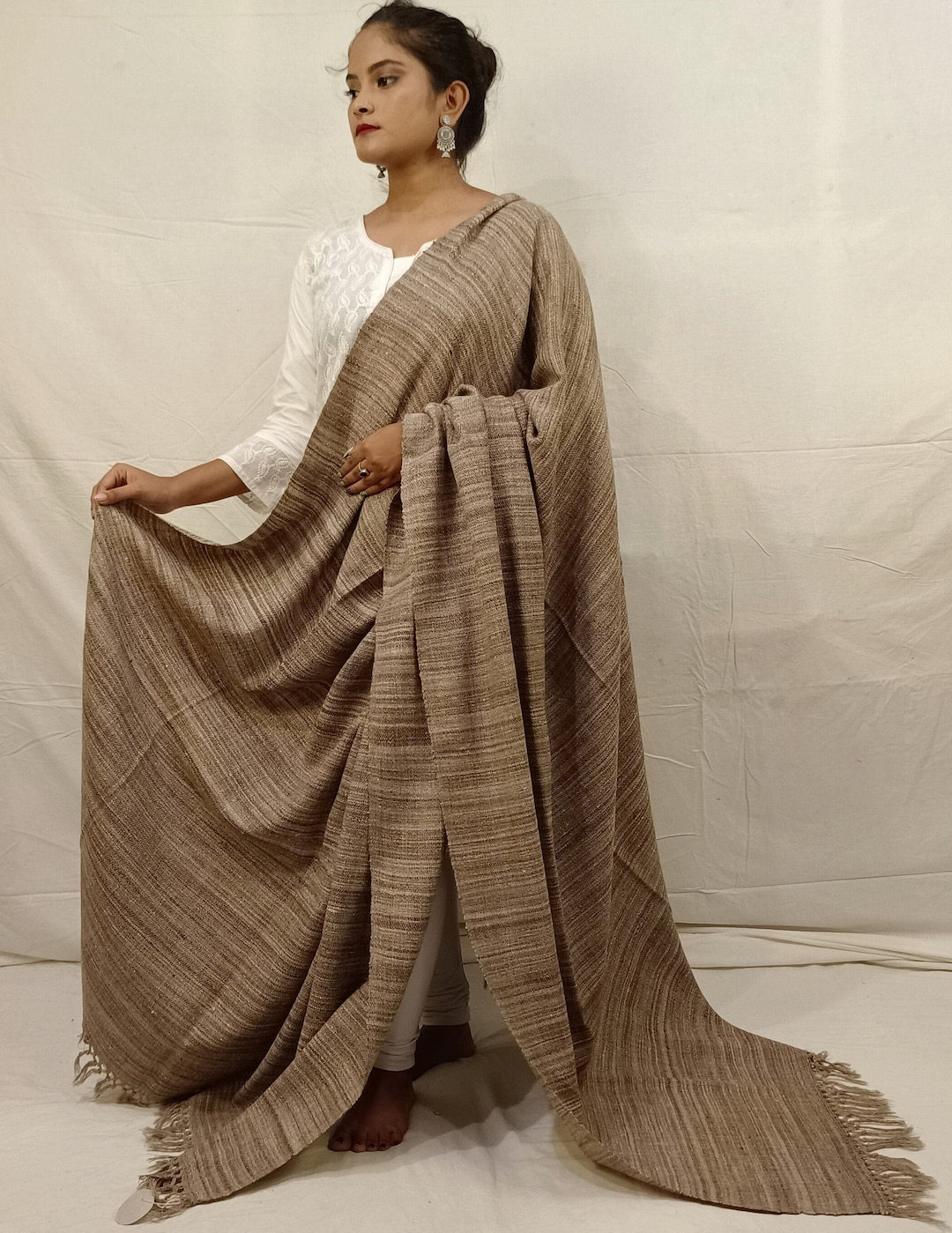 Handwoven Pure Wool Shawl: Unisex Winter Blanket Scarf - Etsy