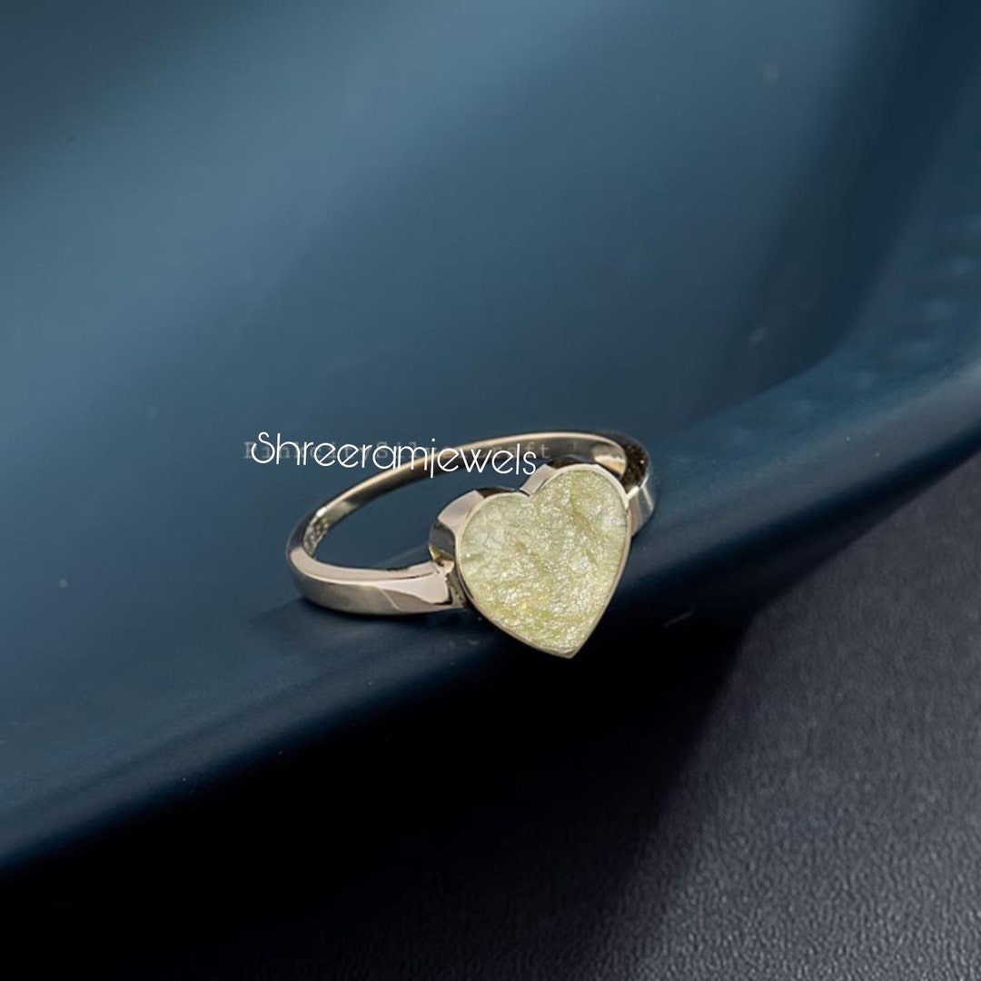 Sterling Silver Libyan Desert Glass Ring: Heart-shaped Bezel Set - Etsy