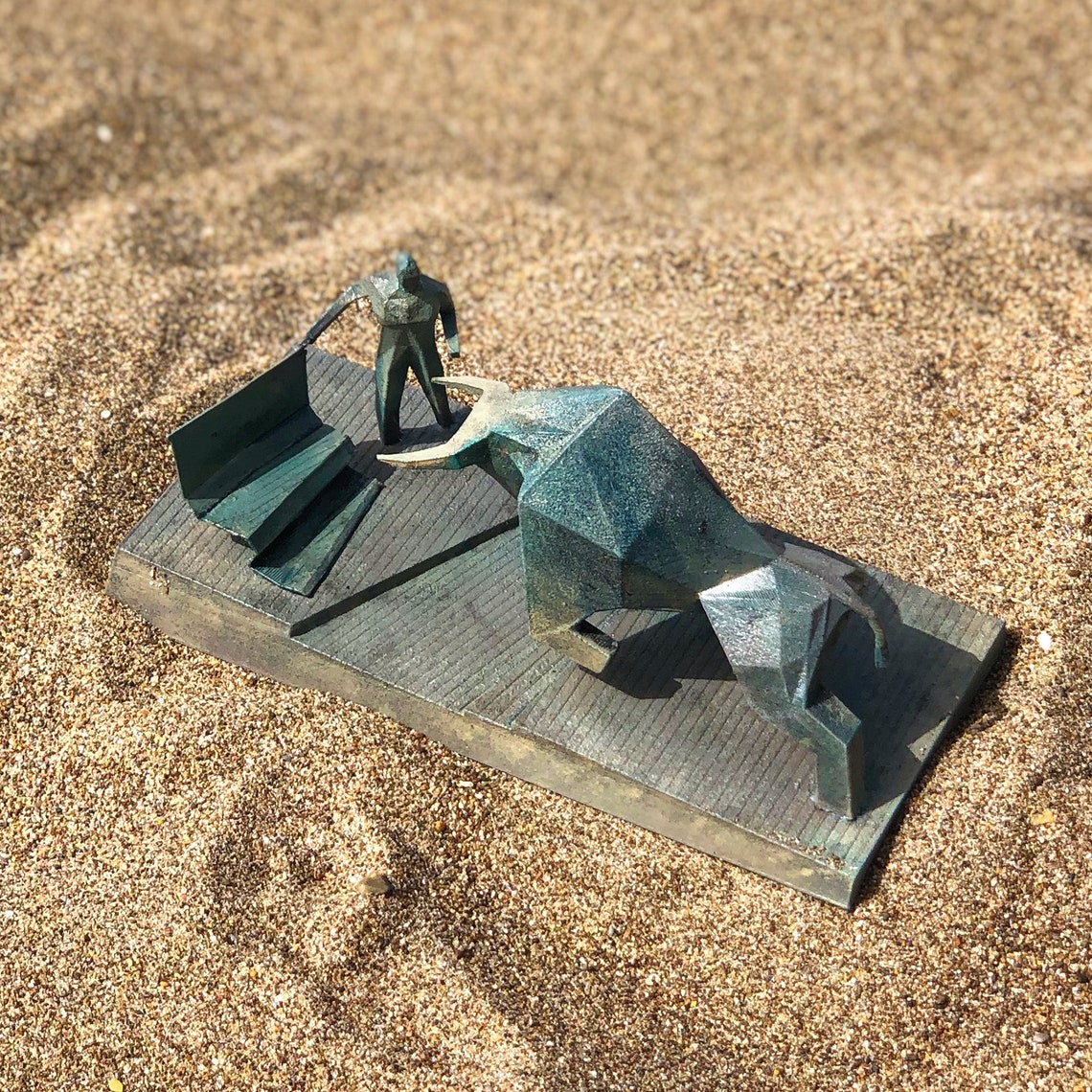 Dune Matador House Atreides Salusan Bull Statue Desert - Etsy