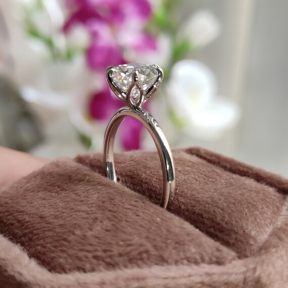 Antique Tulip Set Moissanite Engagement Ring Vintage Round Cut Solitaire Diamond Ring Classic Petal 6 Prong Setting Ring Platinum Ring Etsy