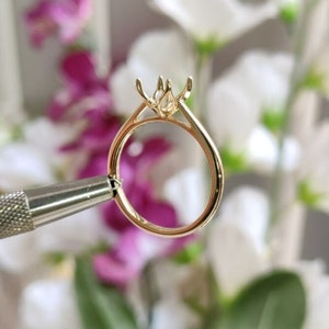 Tulip Setting Engagement Ring, Vintage Flower Cathedral Setting ...