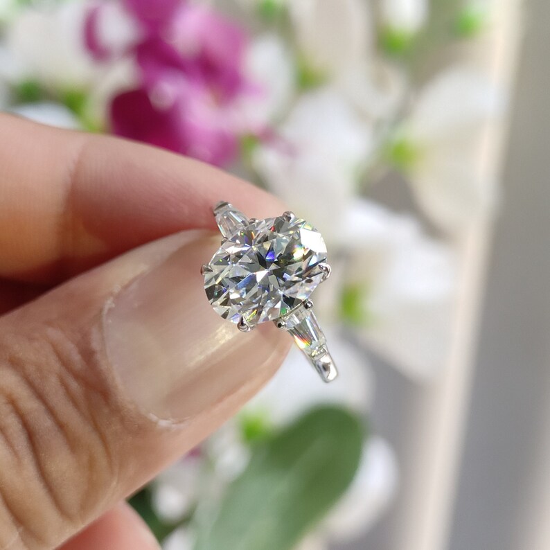Oval Three Stone Engagement Ring, 3ct Oval Moissanite Ring, Side ...