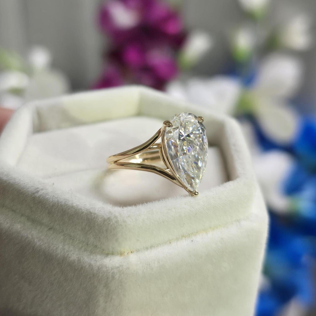 Big 5ct Pear Shaped Split Shank Moissanite Engagement Ring, Large Stone ...