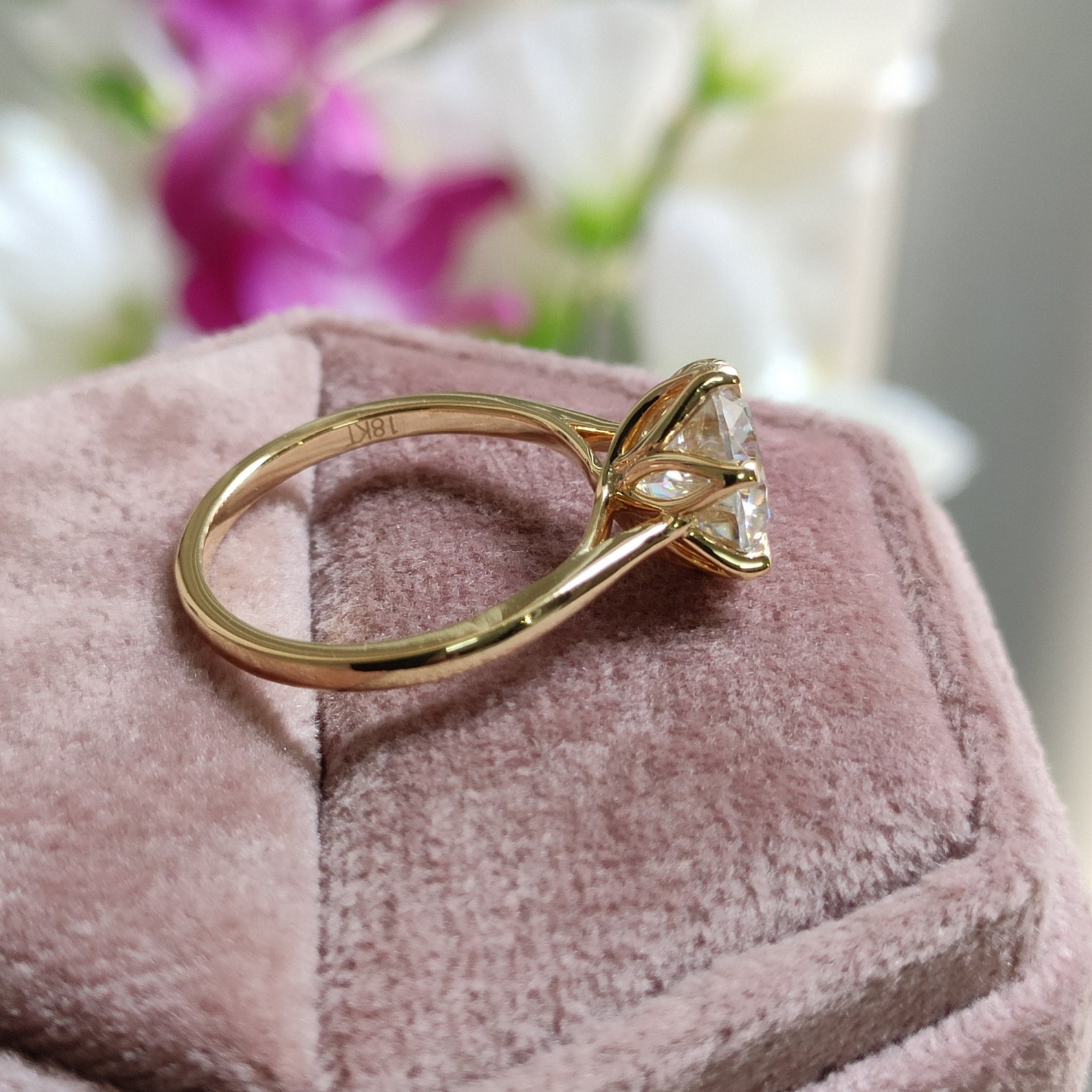 Vintage Tulip Setting Moissanite Engagement Ring,3 Ct Round Moissanite ...