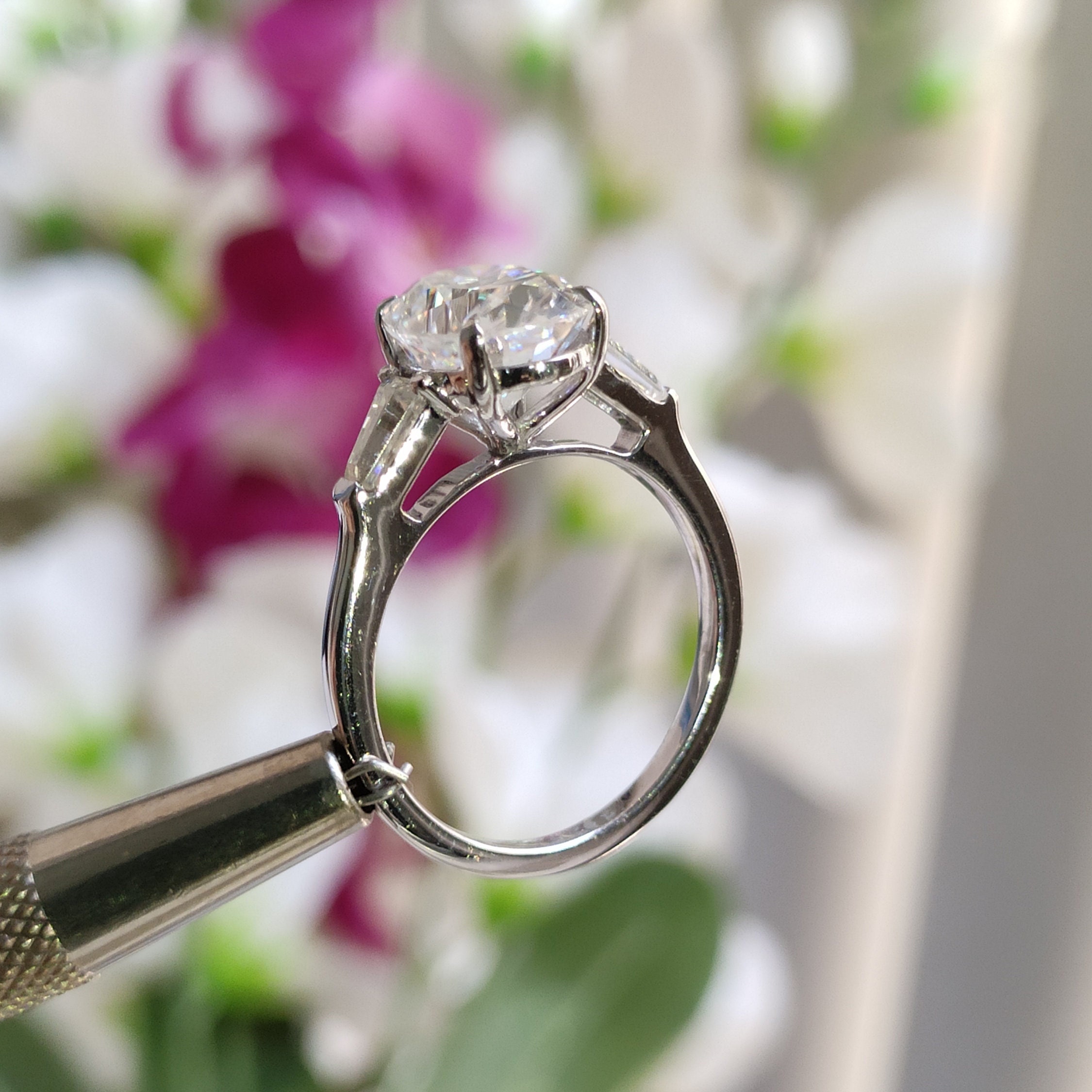 Oval Three Stone Engagement Ring, 3ct Oval Moissanite Ring, Side ...