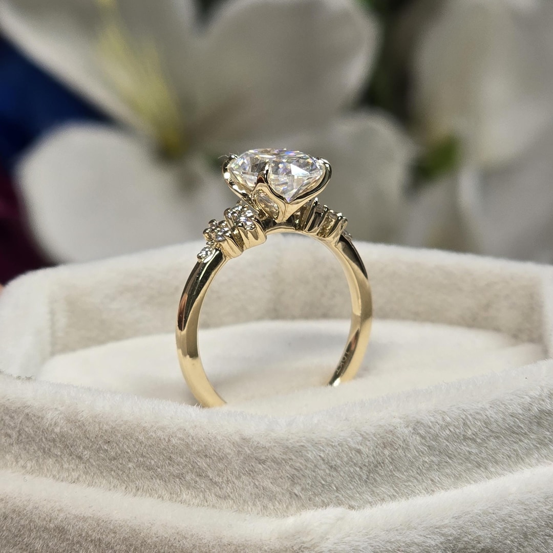 Tulip Setting Engagement Ring in 14k/14k/18k Solid Gold 2ct Oval Cut Moissanite Ring Unique ...