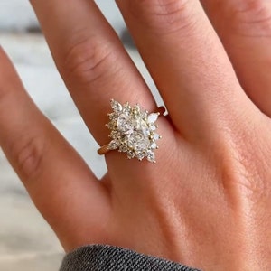 Vintage Oval Cut Marquise Halo Moissanite Sunburst Engagement Ring, 14k Yellow Gold Starburst ...