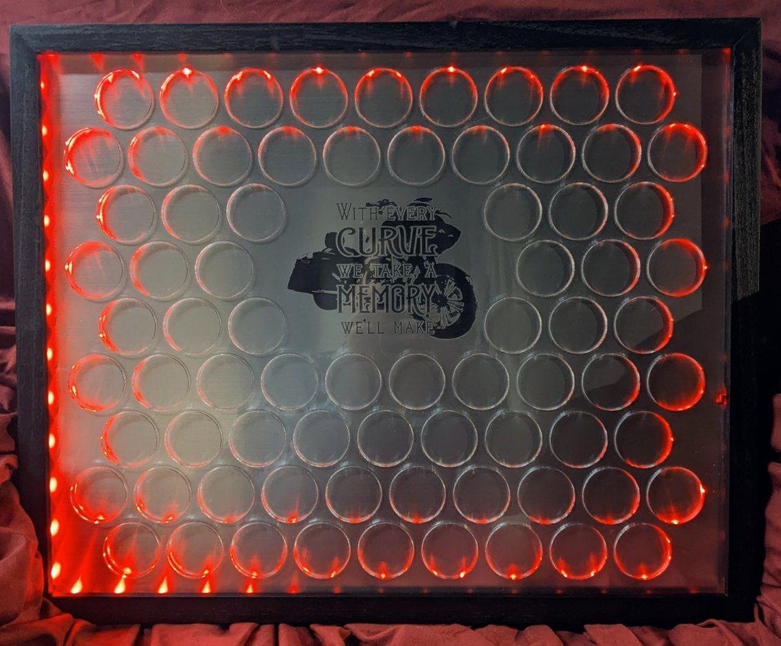 77 Piece Poker Chip LED Lit Magnetic Display Case for Harley Chips ...