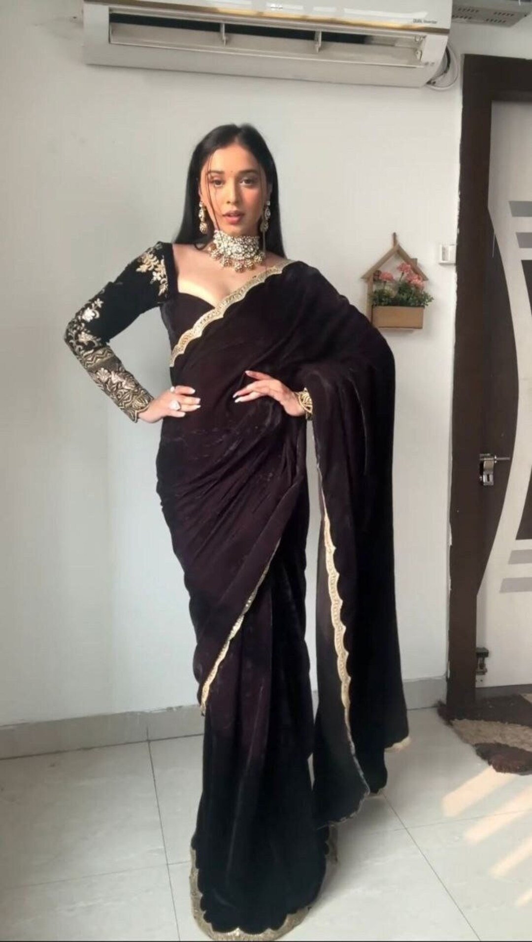 Black Color Velvet Pre-stitched Saree With Stitched Blouse for Women ...