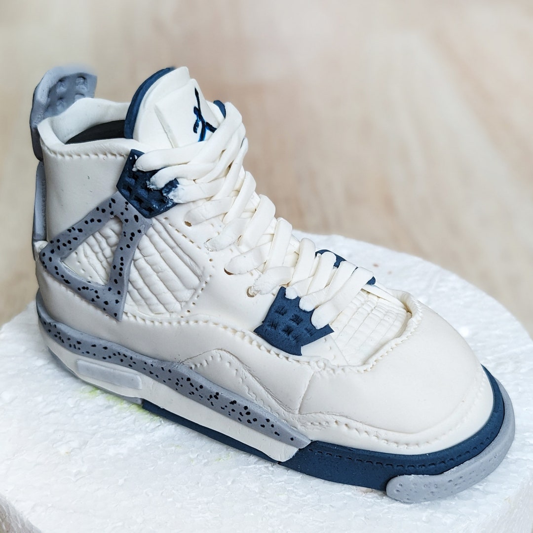 Sneaker Cake Topper. Edible JORDAN 4 Retro Midnight Navy Sneaker/shoe ...