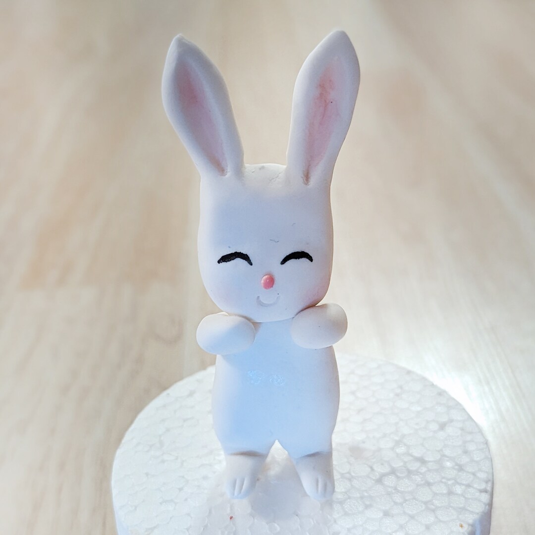 Bunny Cake Topper. Edible Rabbit/hare Figurine for a Cake. - Etsy