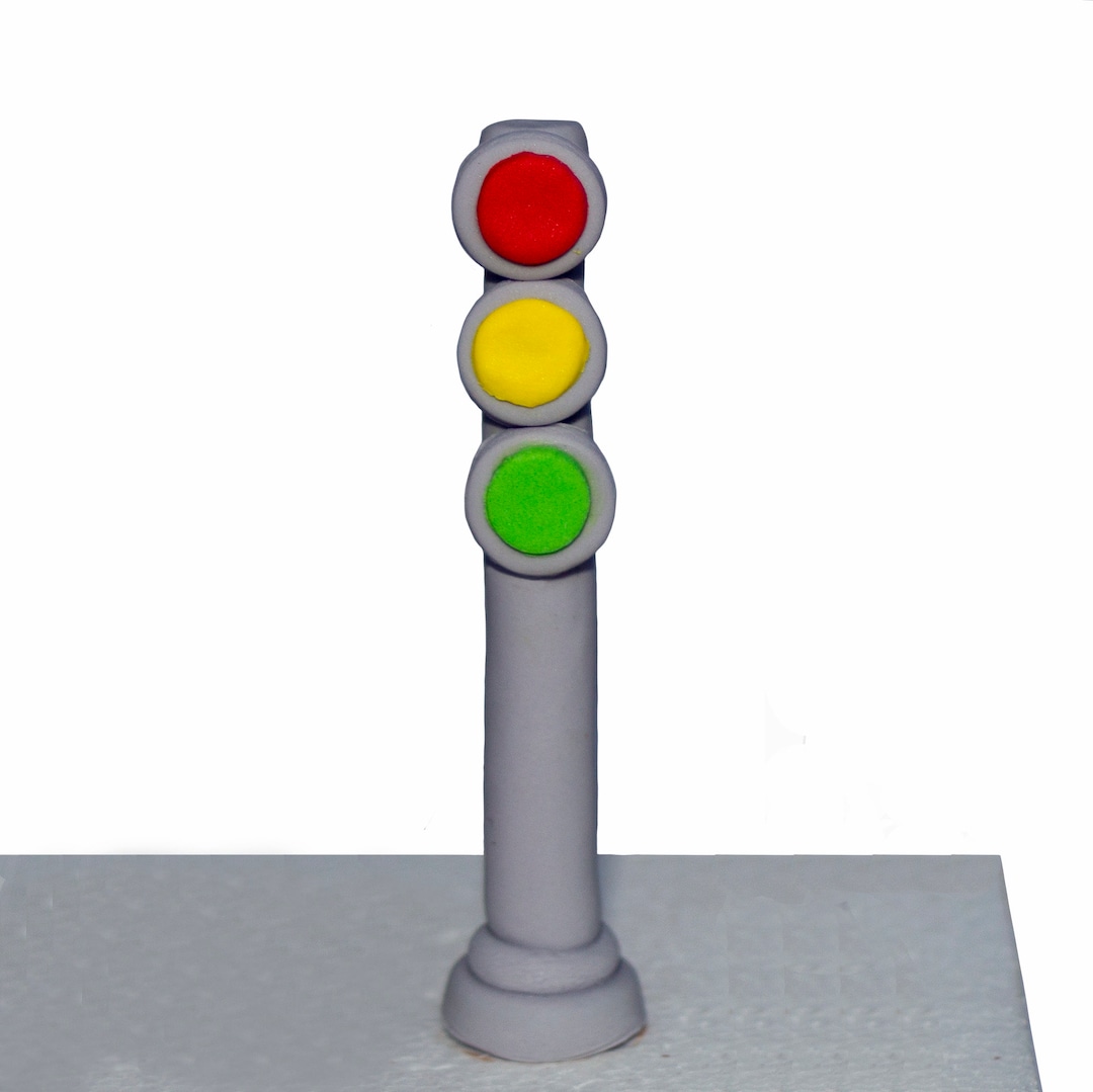 Edible Traffic Light Cake Topper. Fondant/gum Paste Traffic Light ...