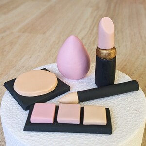 Edible Makeup Cake Toppers Set. - Etsy