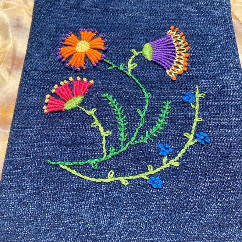 Floral Design, Hand Embroidered Journal, Reusable Cover, A5 Planning ...