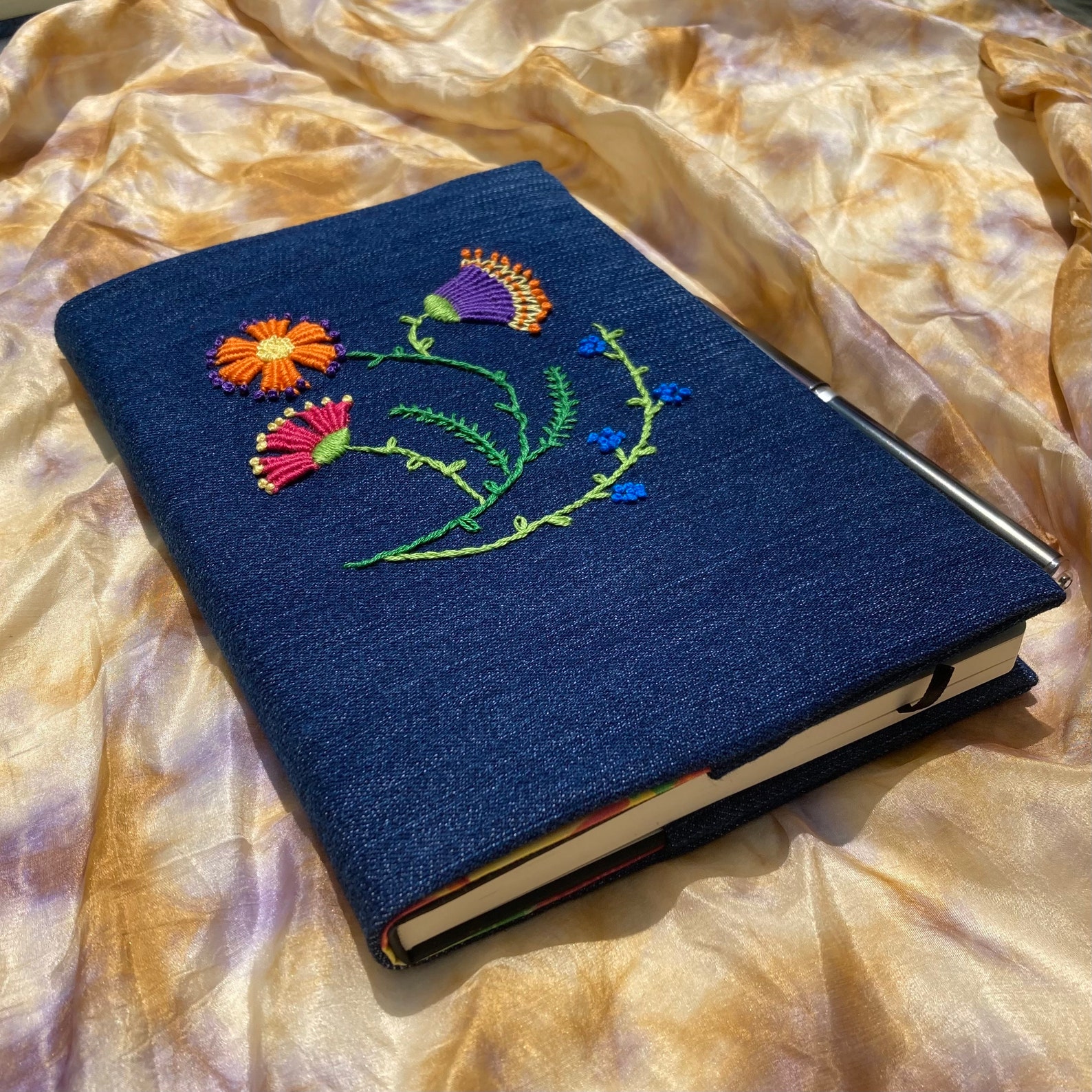 Floral Design, Hand Embroidered Journal, Reusable Cover, A5 Planning ...