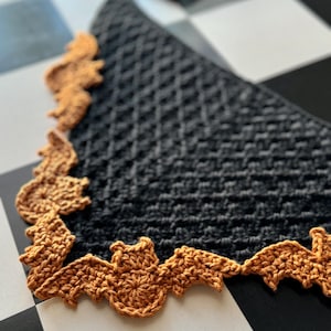 Bat Bandana Crochet Pattern / Spooky Hair Scarf / Vintage Style / Fall ...