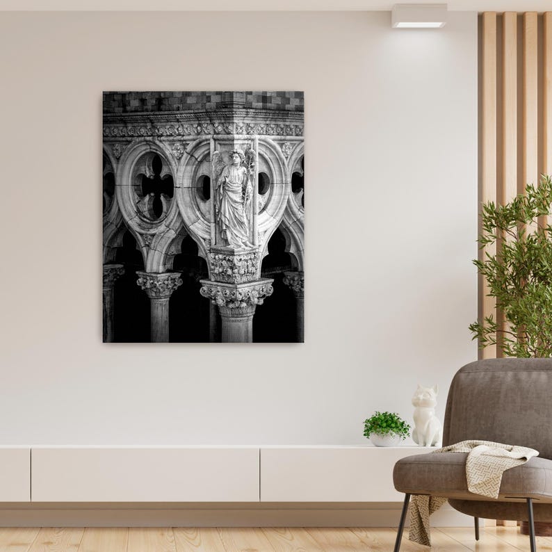 Archangel Gabriel Venice Doge's Palace Canvas Print, Angel Architecture ...