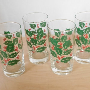 Vintage Holly Glasses, Holly and Berries, Red and Green, Clear Glass ...