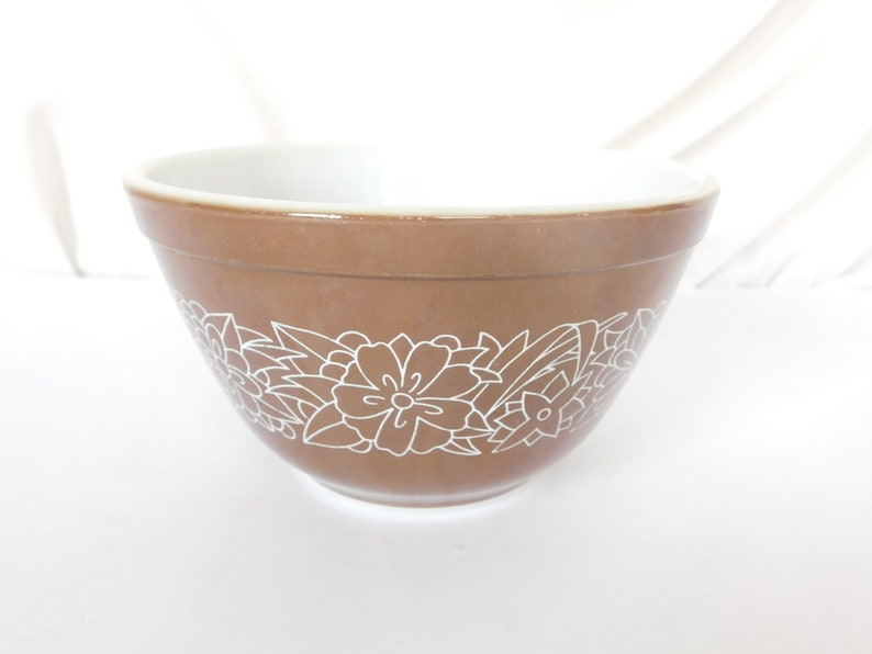Vintage Pyrex Woodland Mixing Bowl Small 401 Brown 750 - Etsy