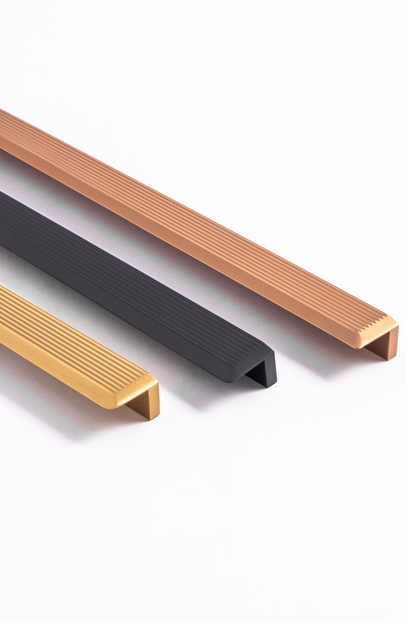 Modern L Shaped Linear Knurled Handle for Cabinets, Wardrobes, Drawers ...
