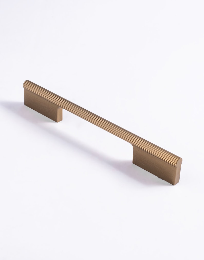 Straight Knurled Handle Linear Pull & Knob Fluted Cupboard Pull Handles ...