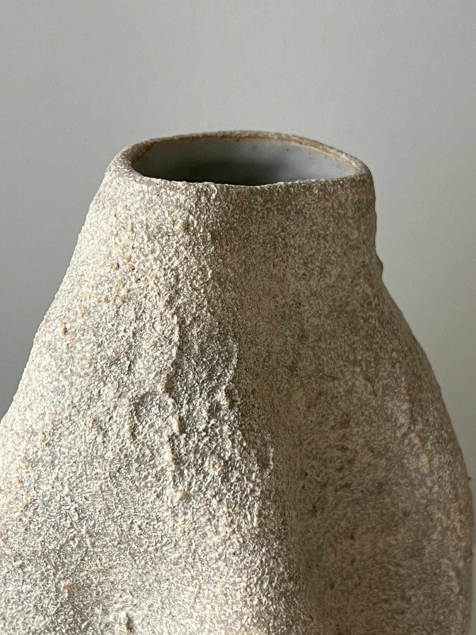 White Textured Ceramic Vase Unique Ceramic Art - Etsy