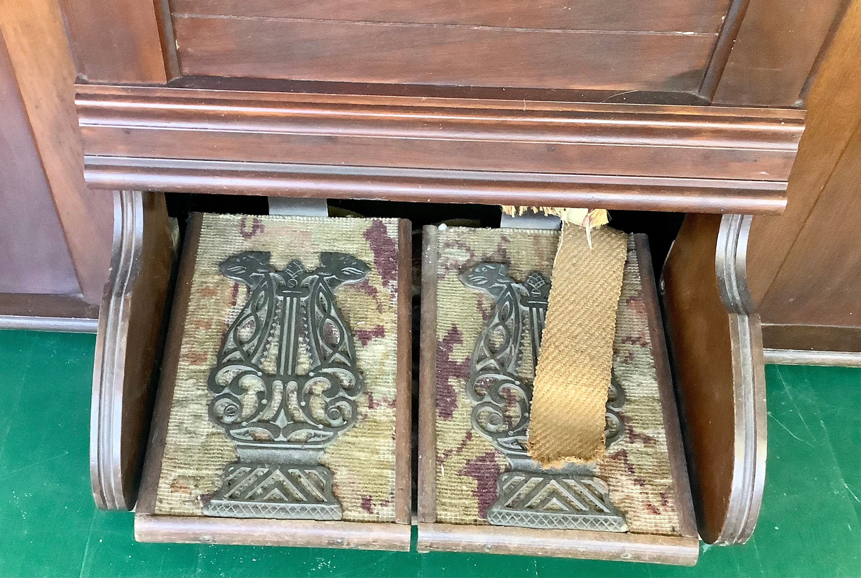 1890-1900 Antique Pump Organ by Chicago Cottage Organ Co. Beautiful ...