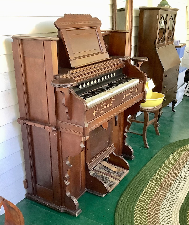 1890-1900 Antique Pump Organ by Chicago Cottage Organ Co. Beautiful ...