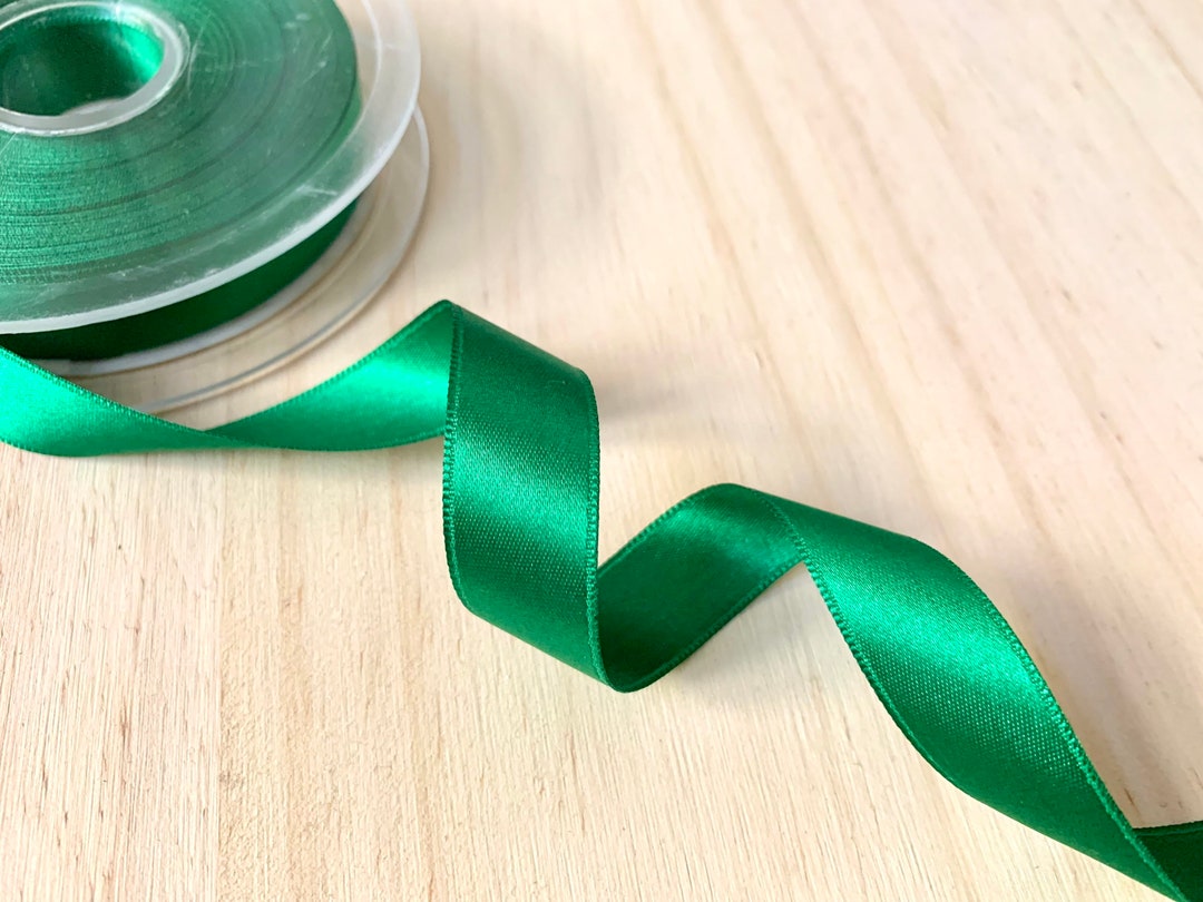 Emerald Green Satin Ribbon 16mm (5/8") - Double Faced Dark Green Satin ...